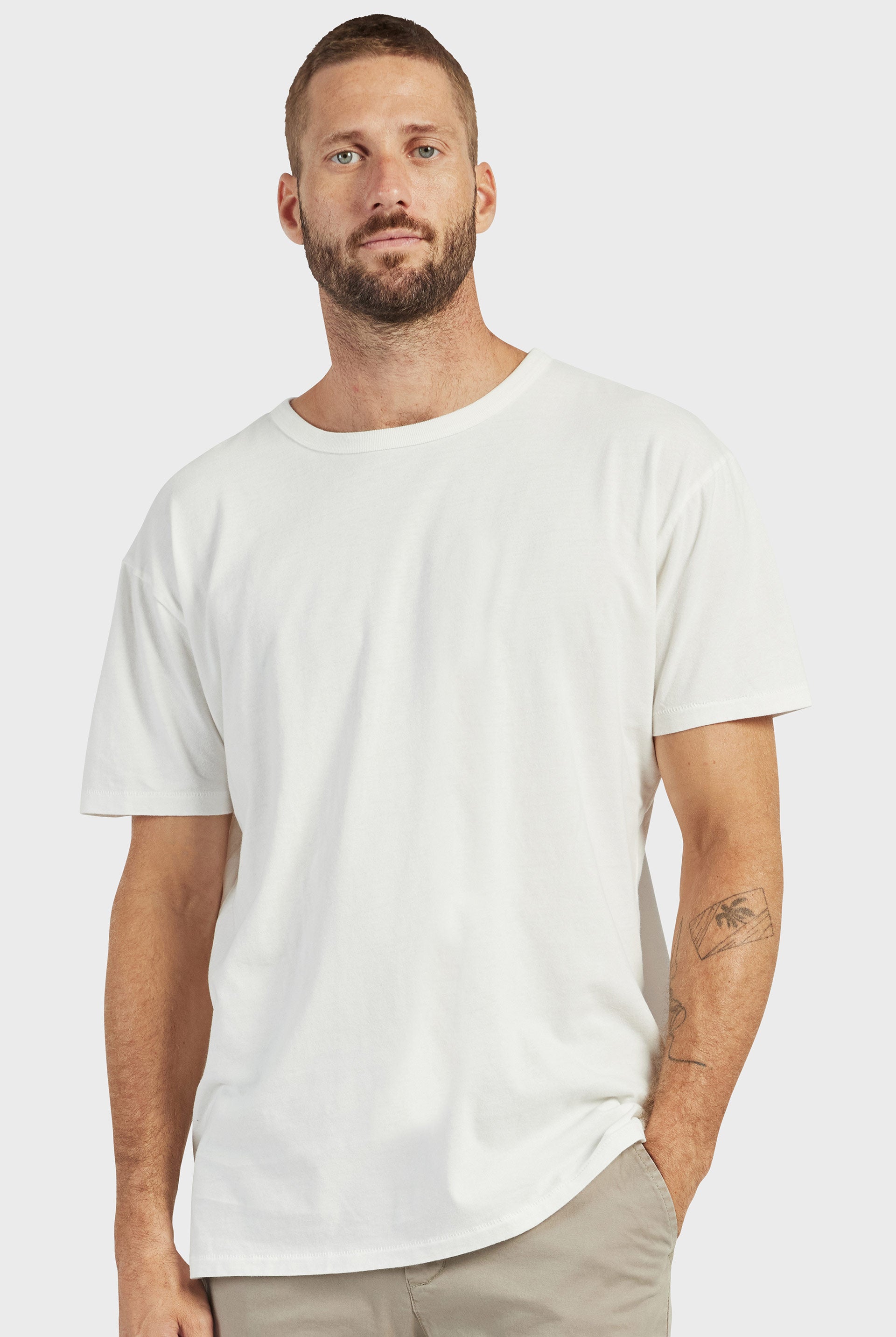Men's Tees | T-shirts, Polos & Singlets | Academy Brand